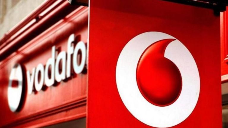 Μένουμε Σπίτι: Οι δωρεάν παροχές Cosmote, Vodafone, Wind και Forthnet και πως να τις ενεργοποιήσετε
